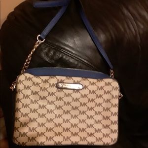 Women Michael Kors Vintage Bag on Poshmark